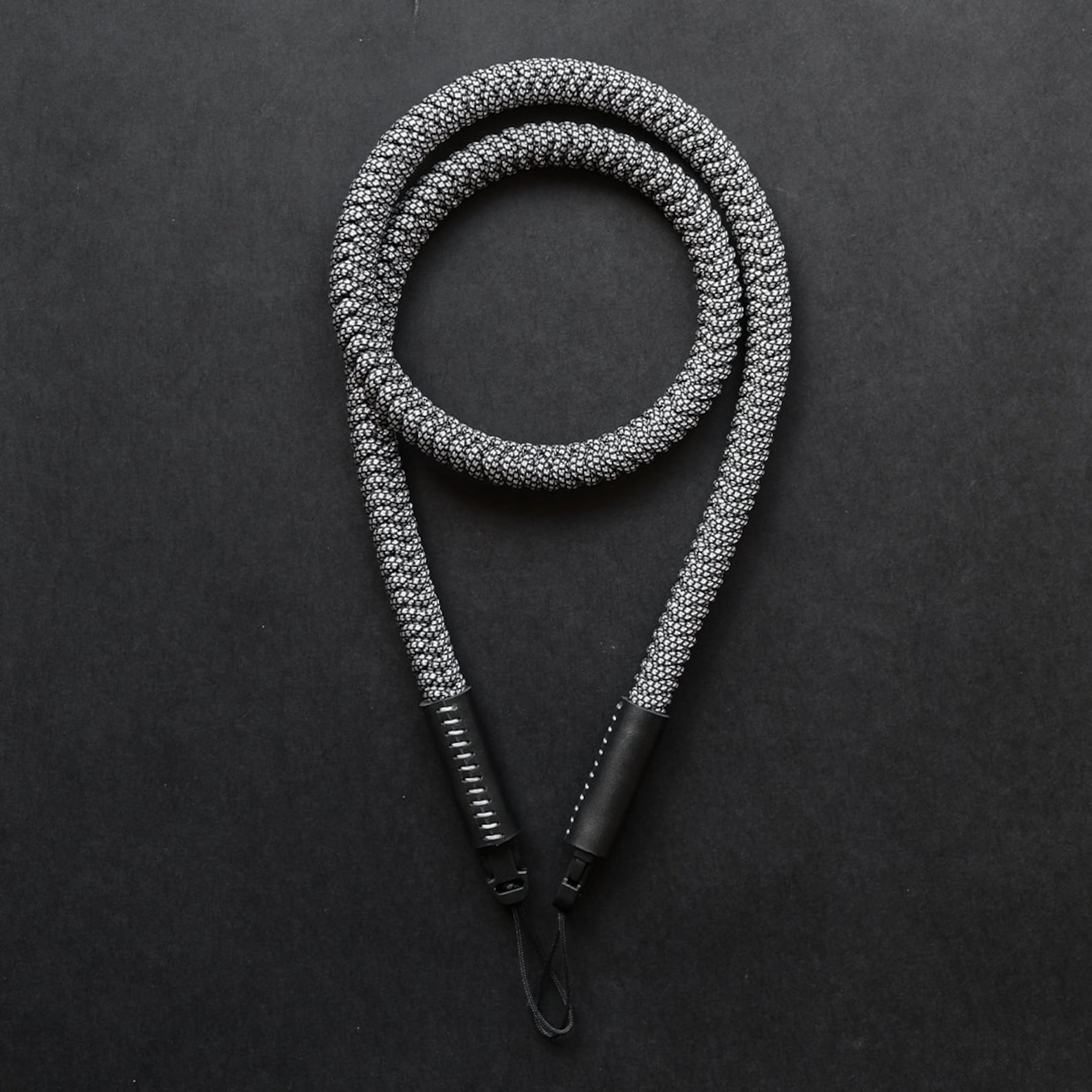 Paracord Camera Strap, Snake Knot, Leather Detail, Mirrorless Camera ...