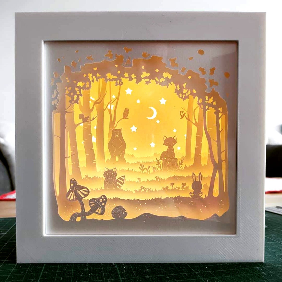 Forest Animals Lightbox SVG, Paper Cut Template Ai, Dinos Baby Shadow ...
