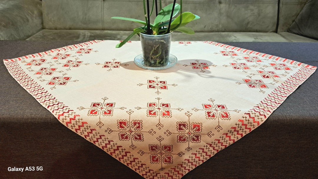 Vintage Embroidered Tablecloths Unused Cotton Handmade Textiles Floral ...