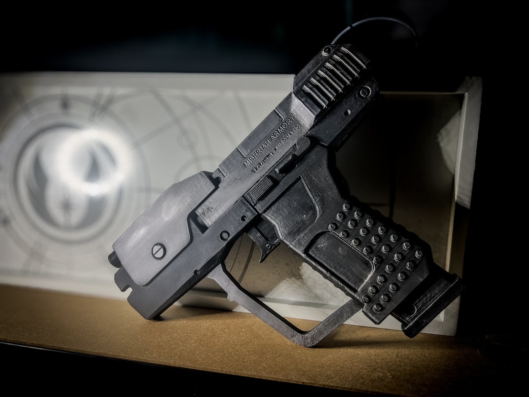 Halo Magnum Prop Pistol - Etsy