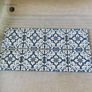 Mediterranean Pool Tiles: Blue & White Floral Waterline Tile Set - Etsy