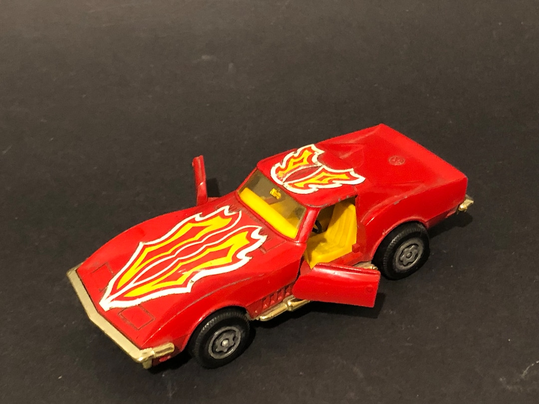 Dinky Toys Corvette Stingray Diecast Car 206 With Opening Doors Made in ...