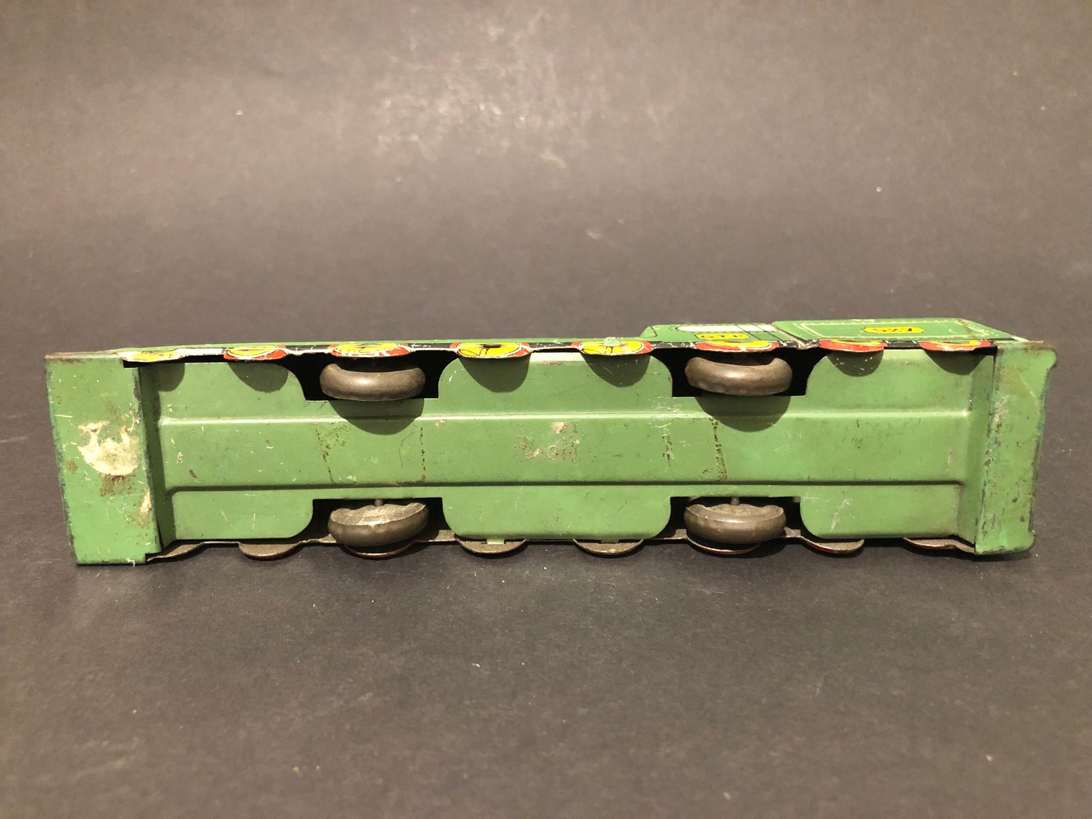 Classic Tin Train With Rubber Wheels Underneath made in England Make ...