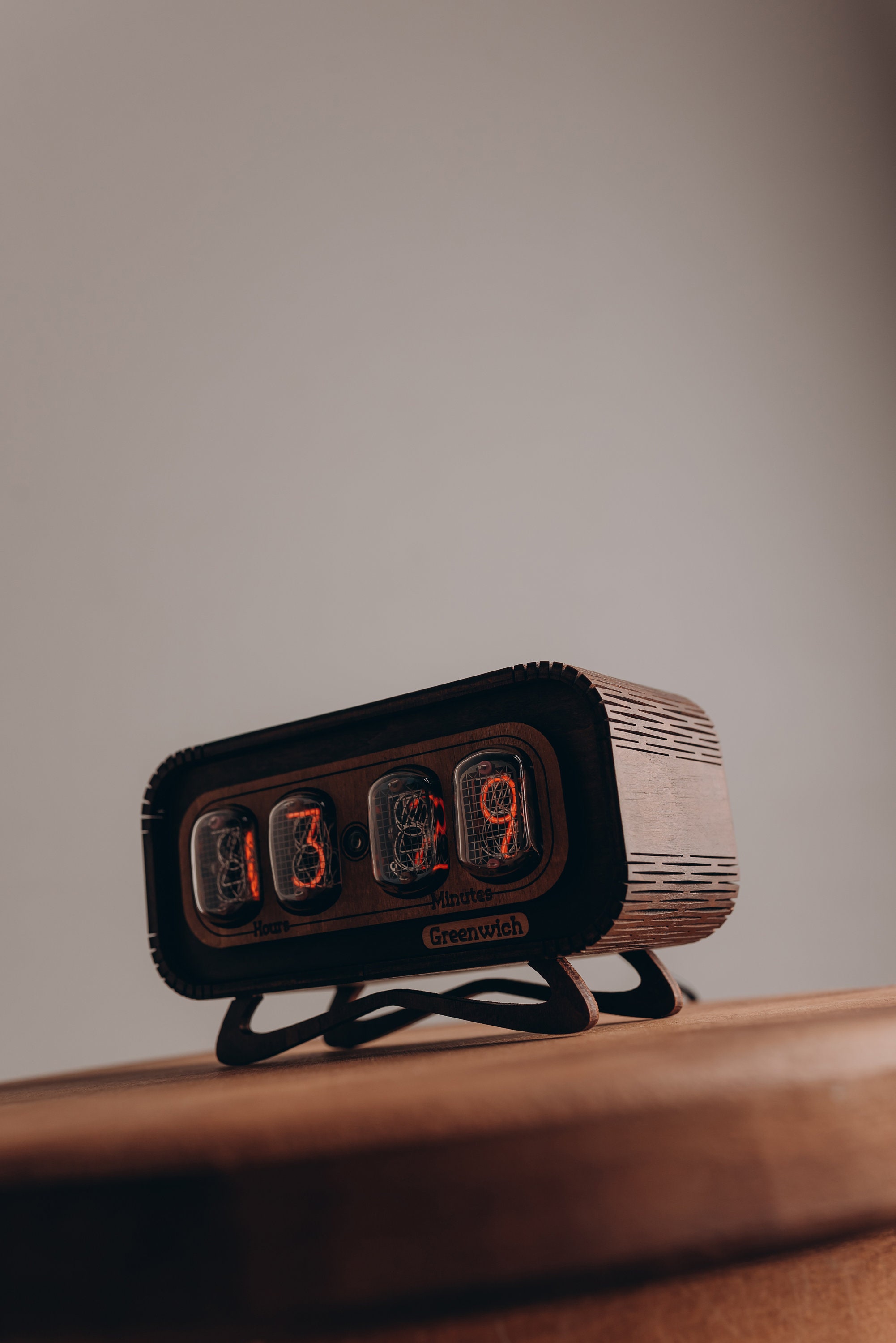 Vintage Alarm Clock, Nixie Tube Clock Walnut, Tube Light Clock, Neon ...