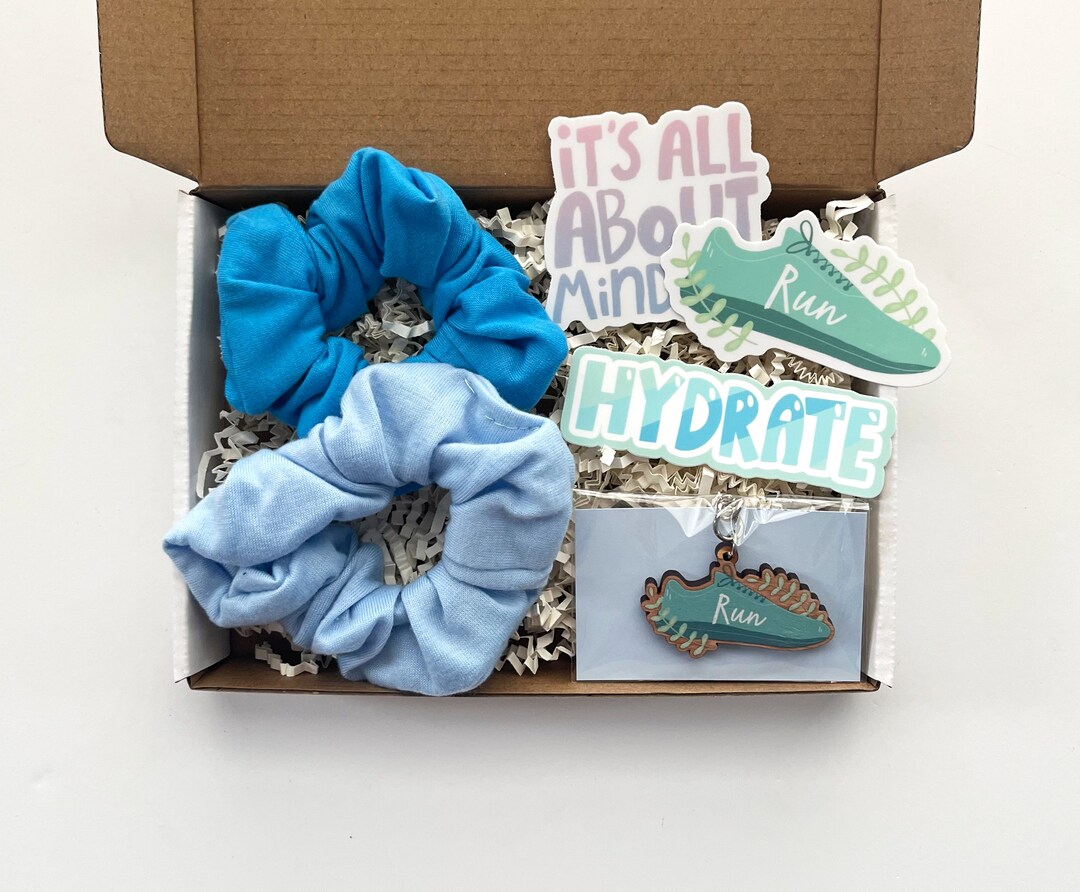 Runner Birthday Gift Box , Runner Gifts, Runner GF Gift, Runner Friend ...