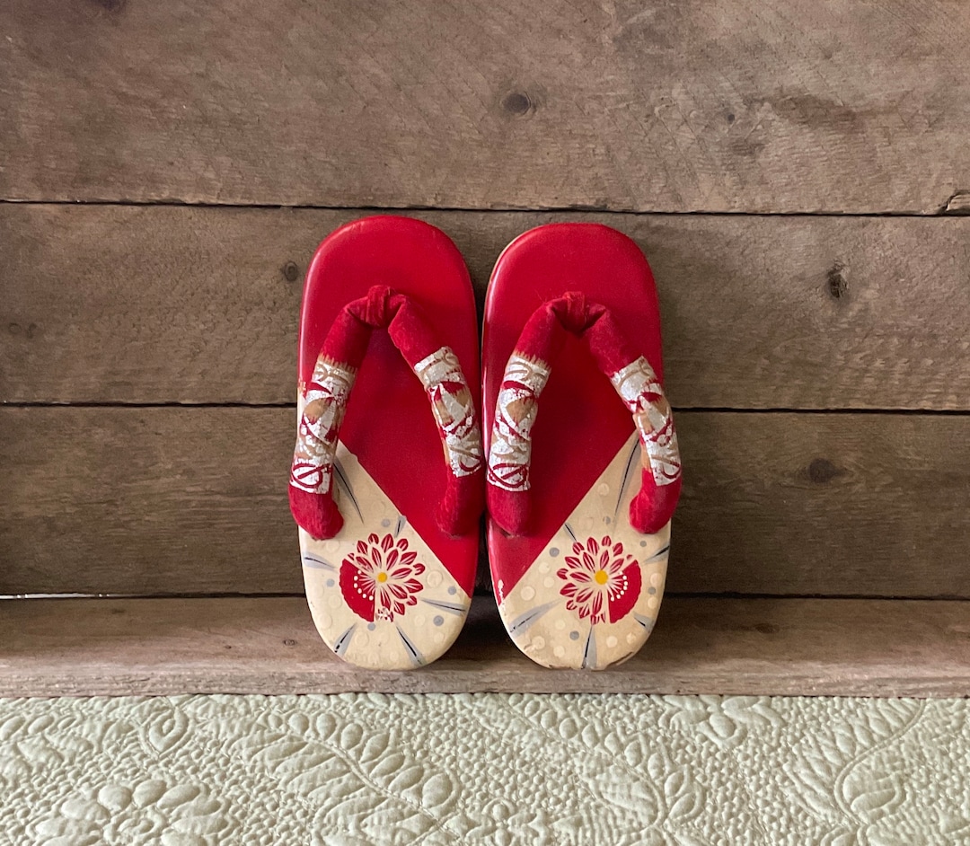 Antique Girls Geisha Sandals, Red Velvet Wooden Geta Shoes, Handpainted ...
