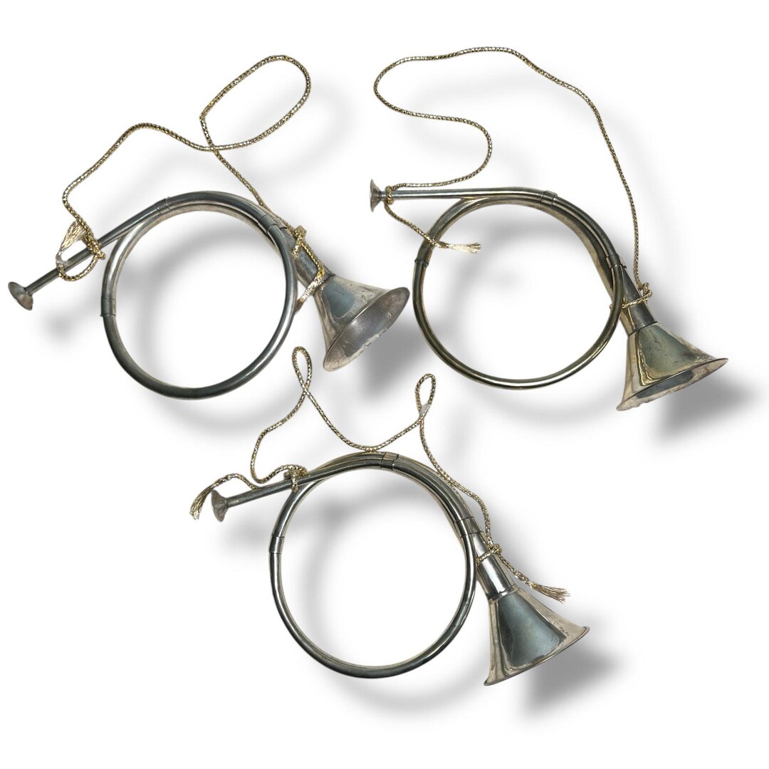 Vintage Tin French Horn Bugles, Fox Hound Decor, Set of 3 - Etsy