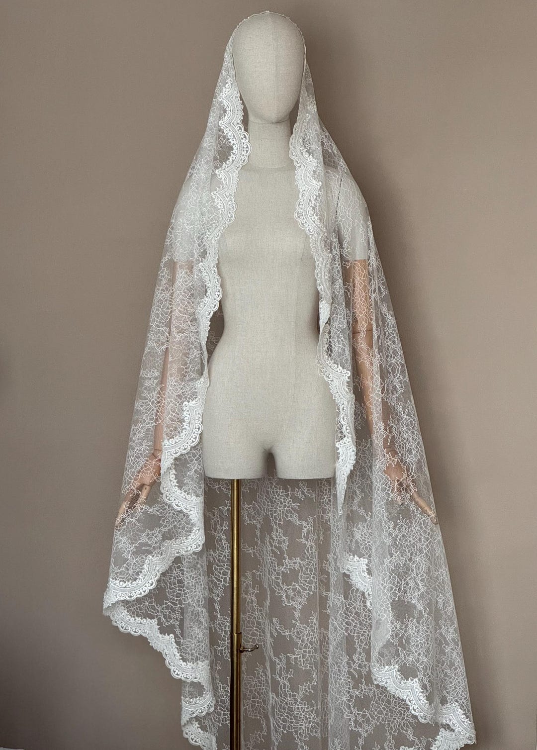 Ivory Veil Catholic, Floral Wrap Veil Lace, Religious Headcovering ...