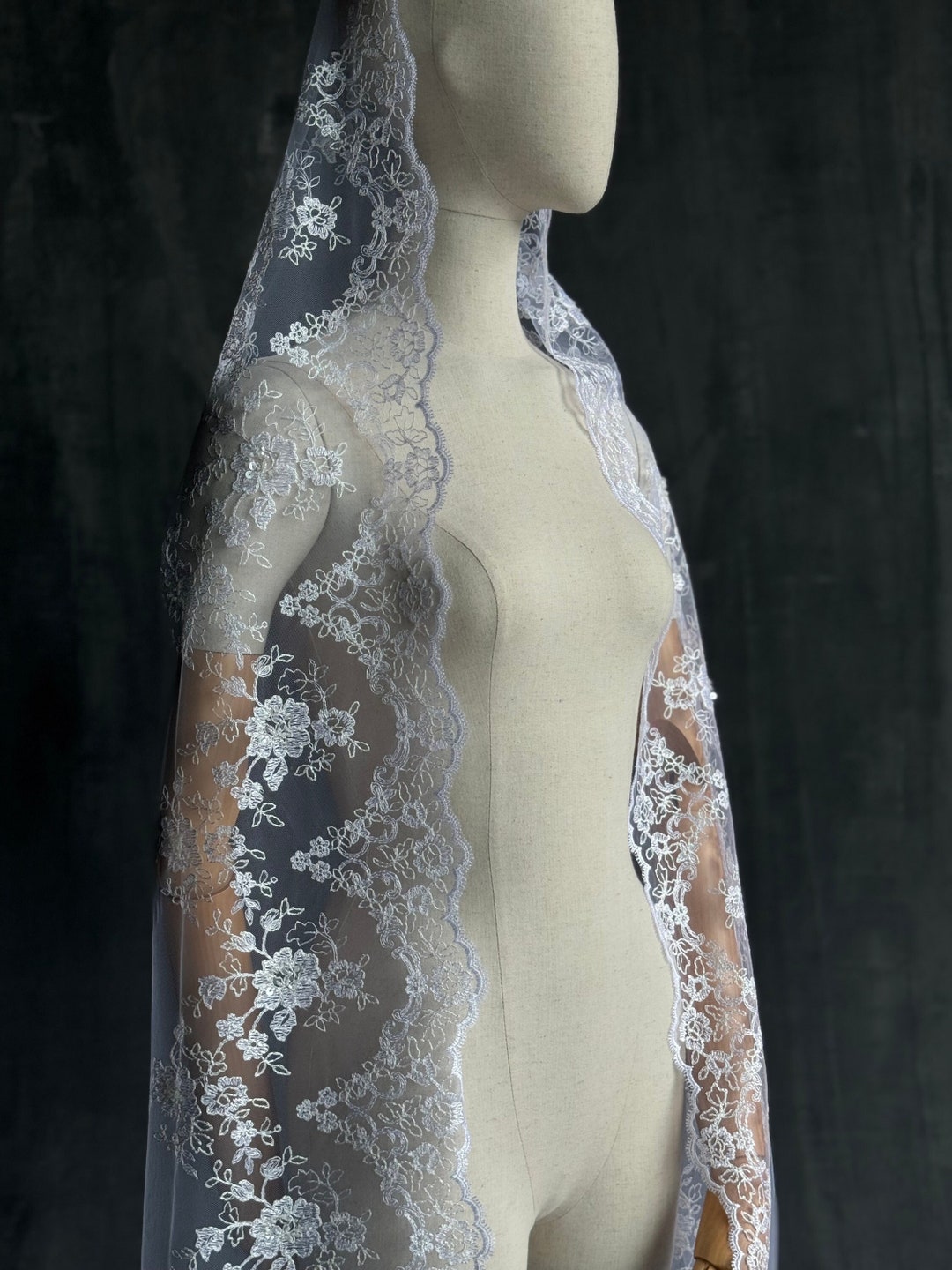 One Tier Veil /embroidery Flower Veil / Bridal Veil / Embroidery Veil ...