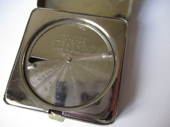 Stratanoid powder compact - vintage circa 1930s - sma… - Gem