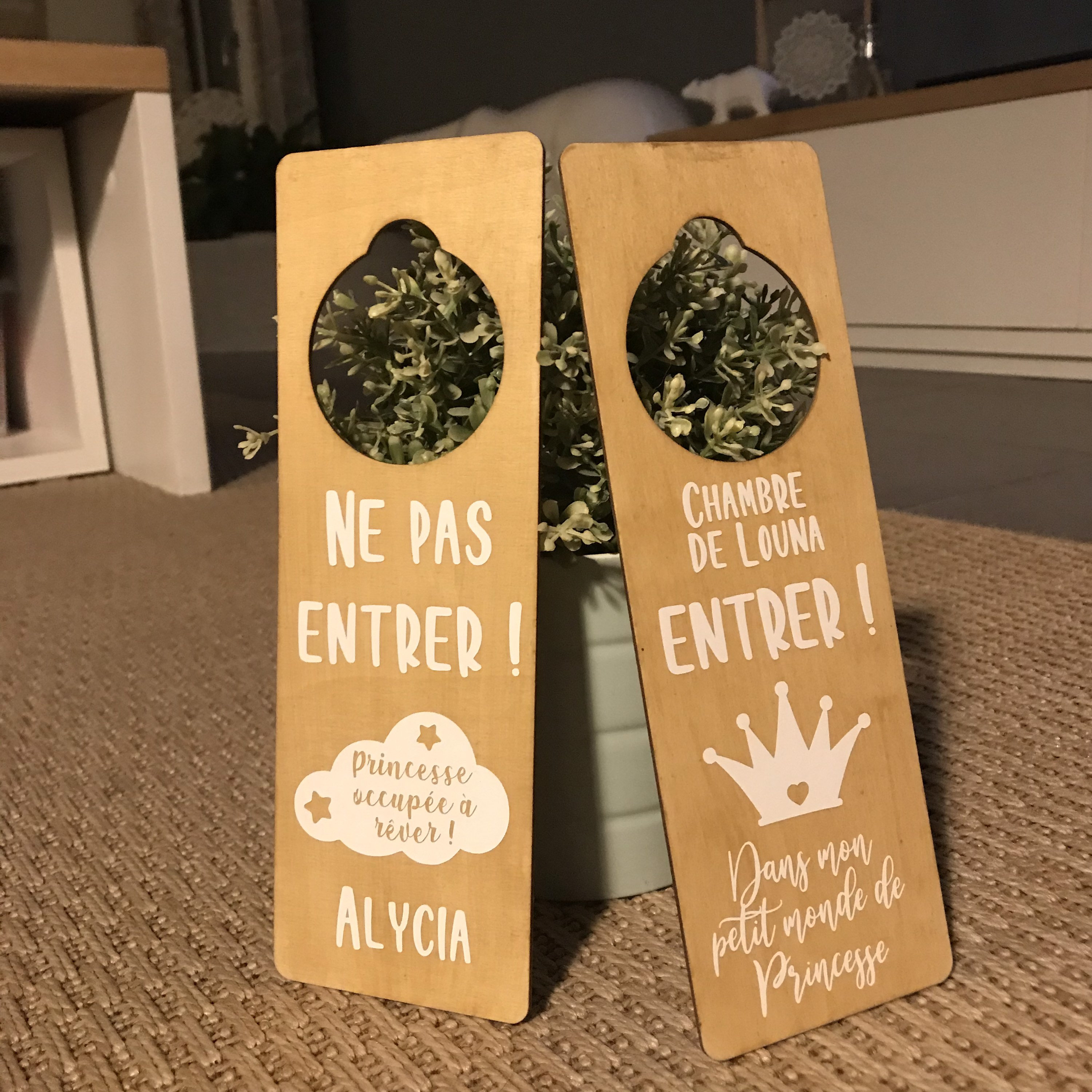 Custom Door Handle Sign - Etsy