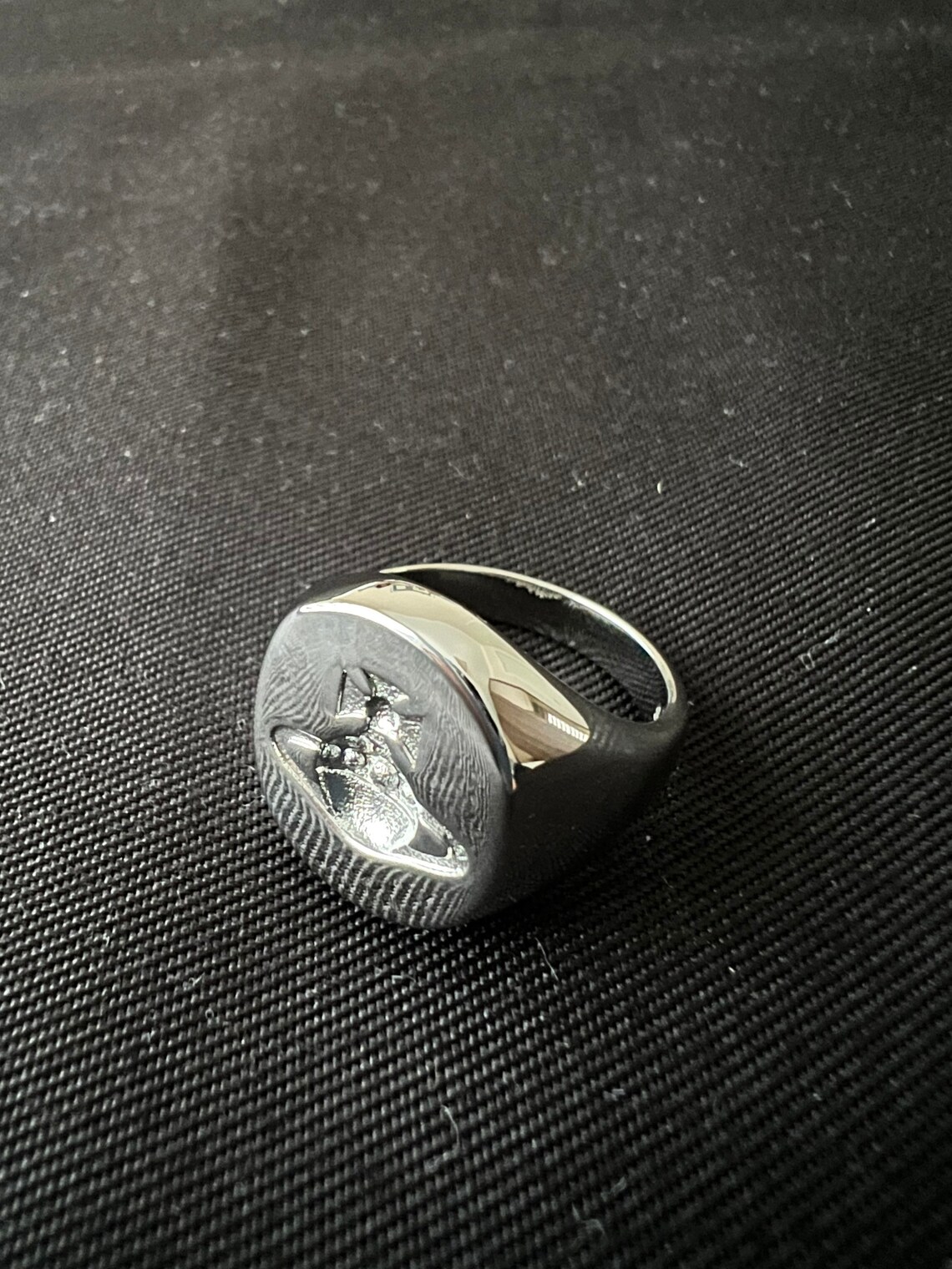 Nana Manga Ring - Etsy