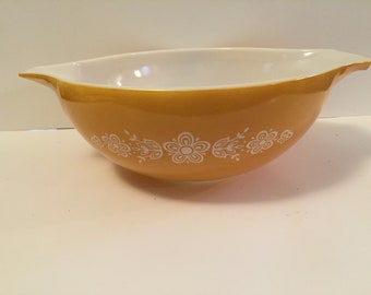 444 Pyrex Bowl | Etsy