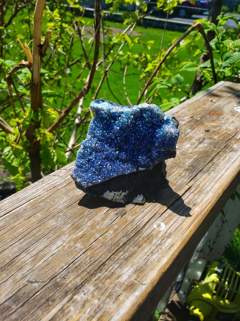 Electric Blue Aura Clusters Stone for Abundance Crystal - Etsy