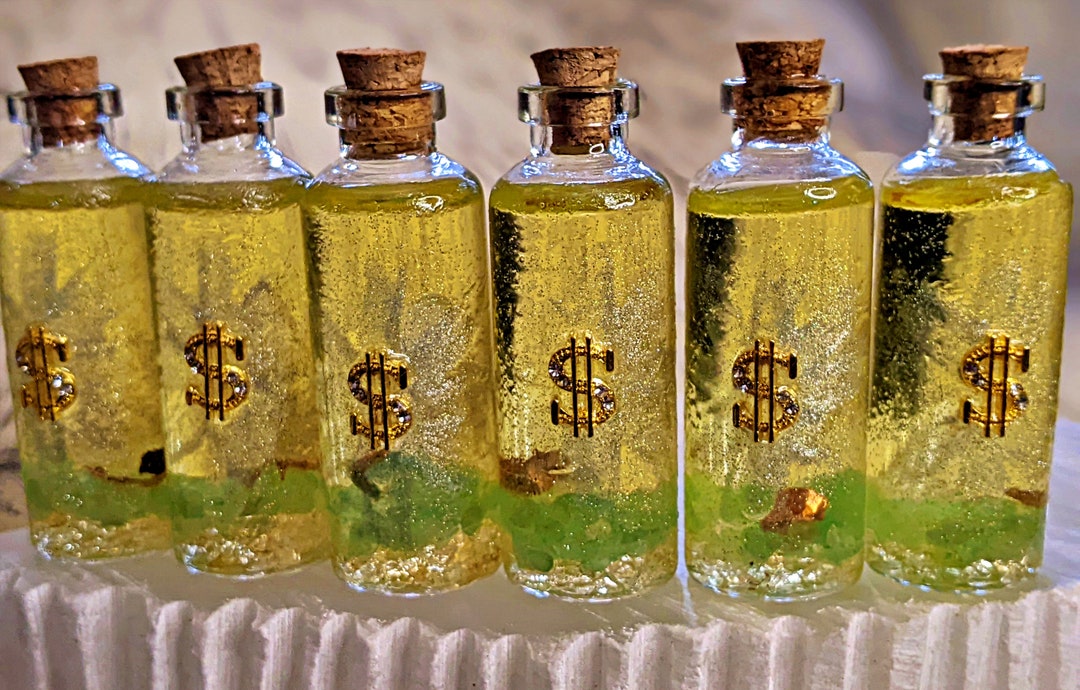 Money Drawing Anointing Oil and Charm Ritual Spell Oil Law - Etsy