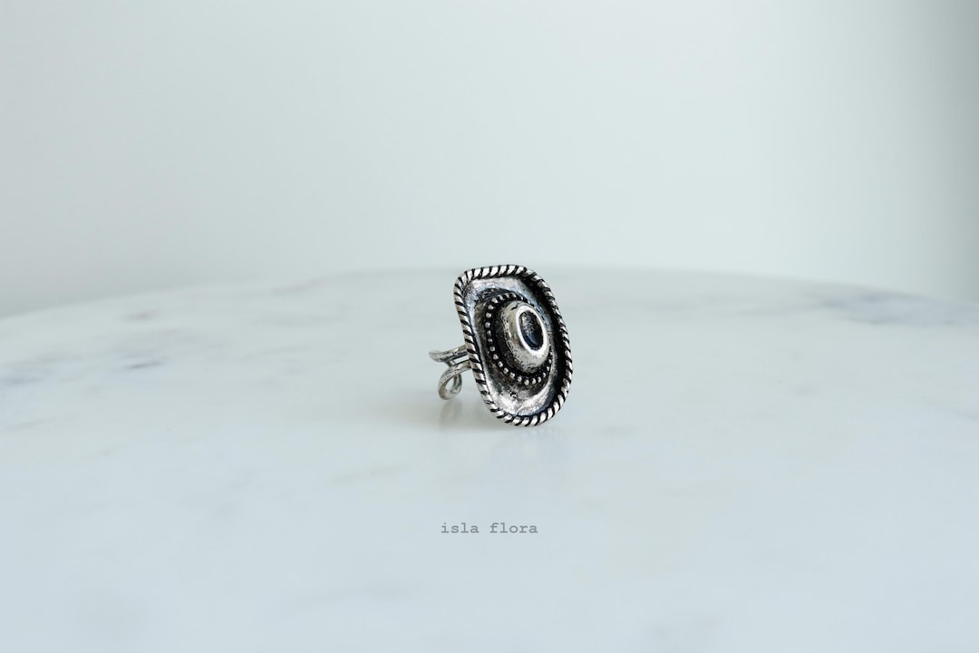Rugged Cowboy Hat Statement Ring, Metal Antique Wash Western Glam ...