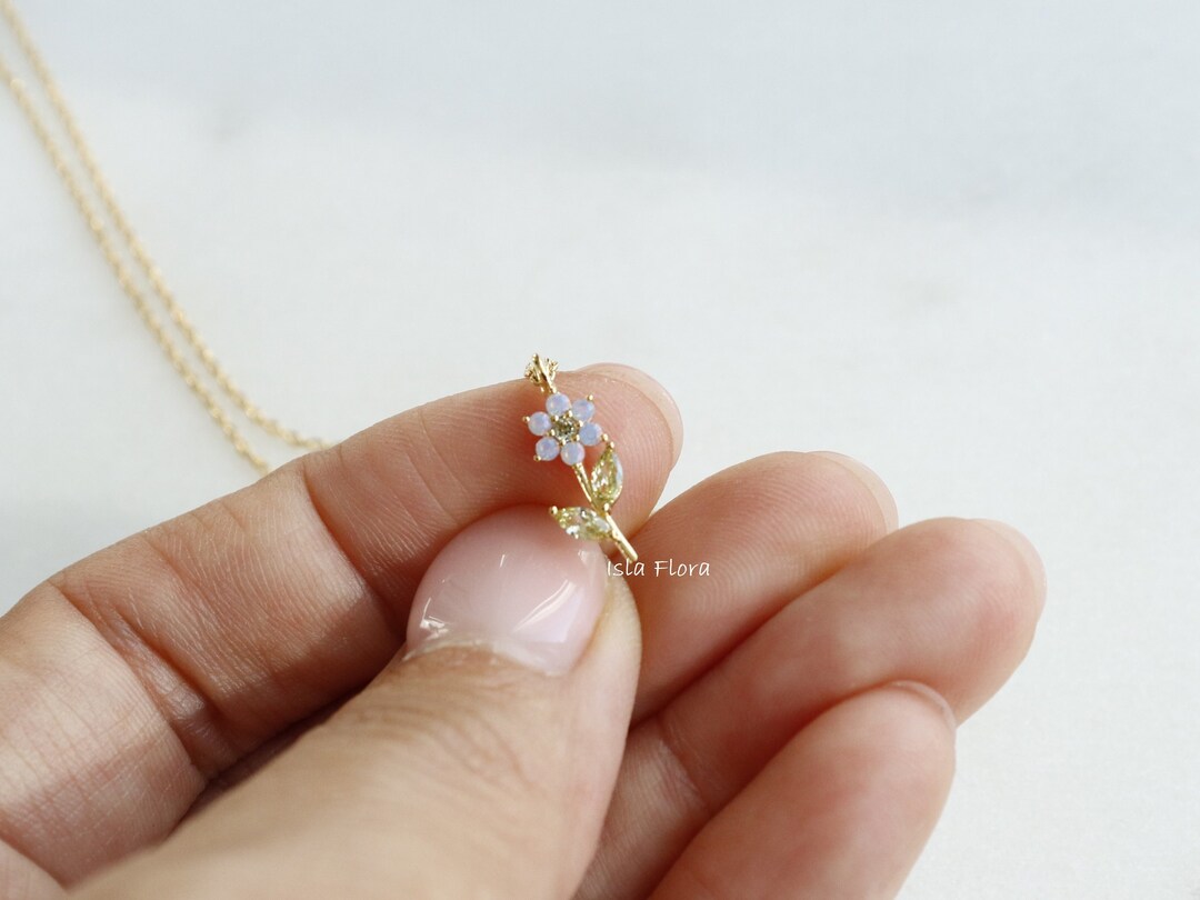 Dainty 18k Gold Blue Gem Flower Petal Necklace, Crystal Studded ...