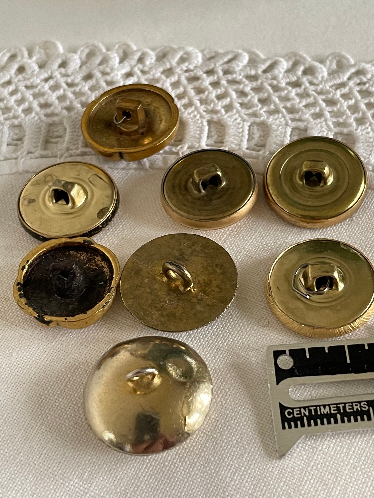 Collection of Gold Tone Vintage Buttons - Etsy