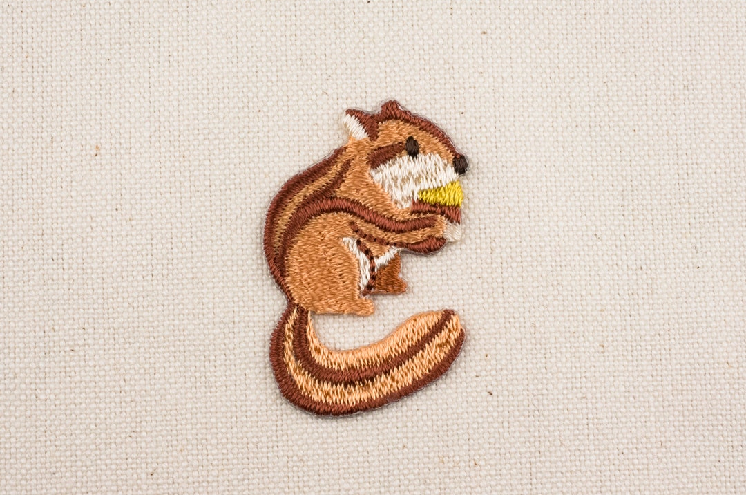 Squirrel Chipmunk Iron-on Patch: Embroidered Animal Applique - Etsy