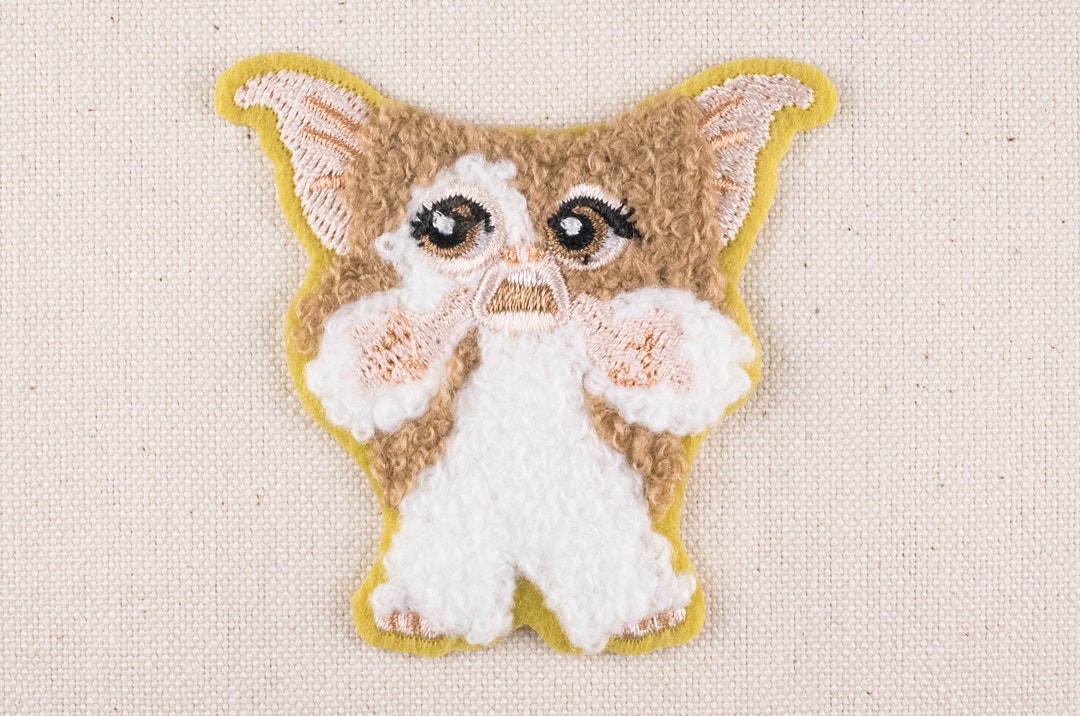 Fluffy Gremlins Gizmo Iron on Patch Embroidery Decorative Applique DIY Japan Cartoon Emblem ...