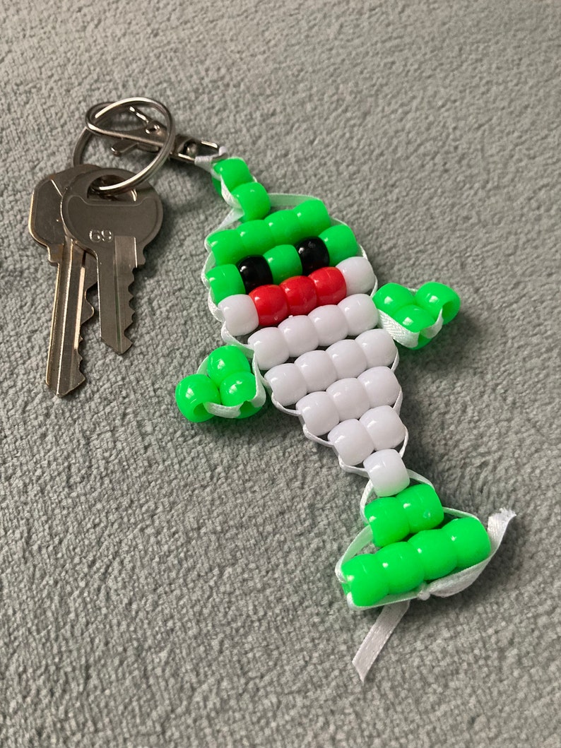 Baby Shark Inspired Beaded Keychain - Etsy