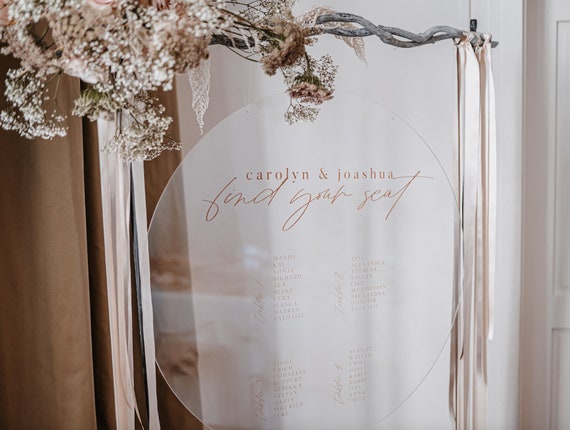 Round Acrylic Table Plan / Seating Plan / Golden Font - Etsy