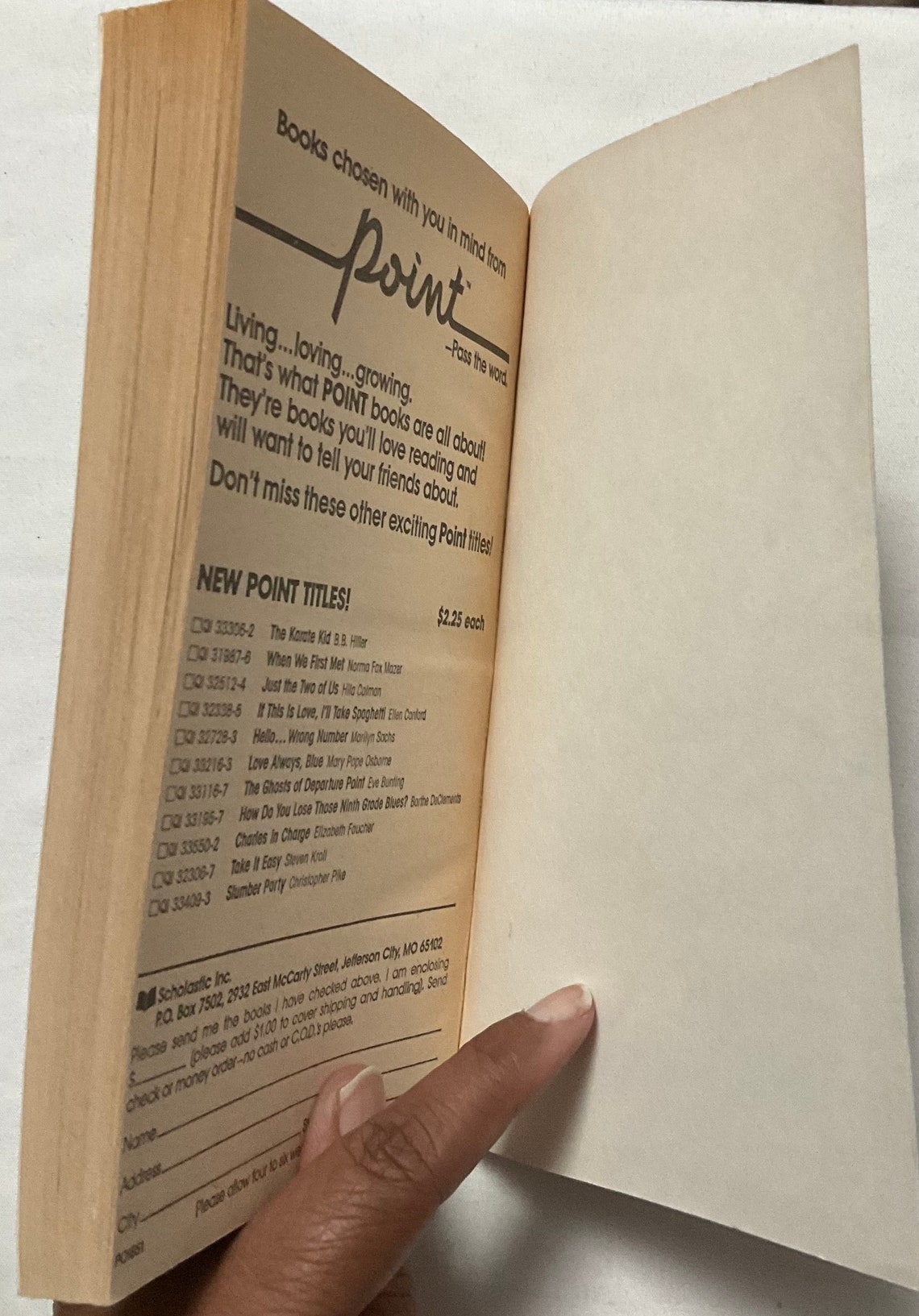 Point Fiction - Facing up W/scholastic Study Guide ***1st Printing/hard ...