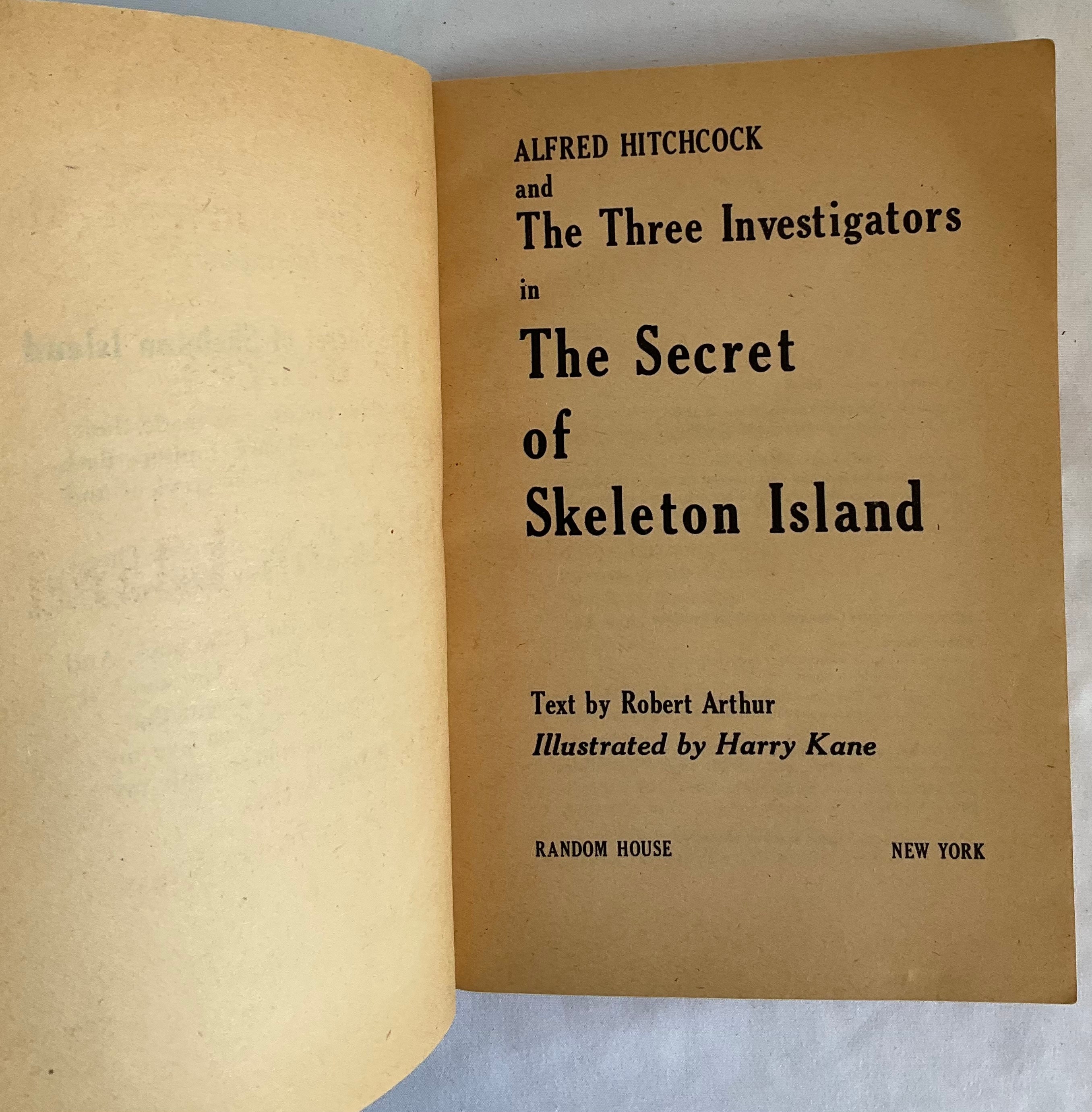 Alfred Hitchcock and the Three Investigators 6 marchesi - Etsy