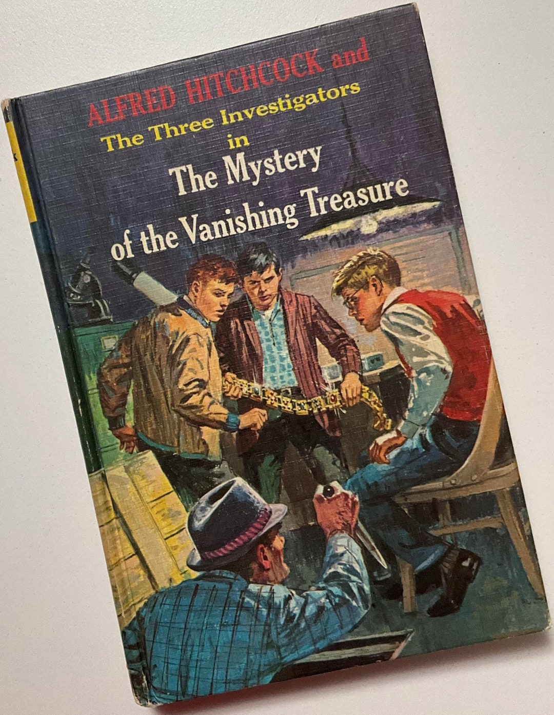 Alfred Hitchcock & the Three Investigators #5 - the Mystery of the ...