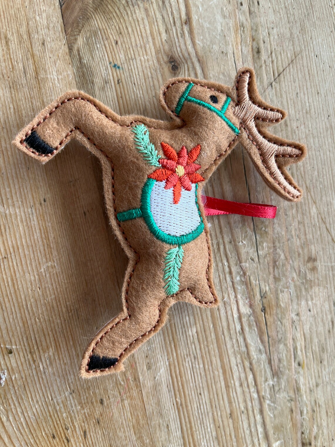 In the Hoop Reindeer Charming Christmas Ornament Machine - Etsy