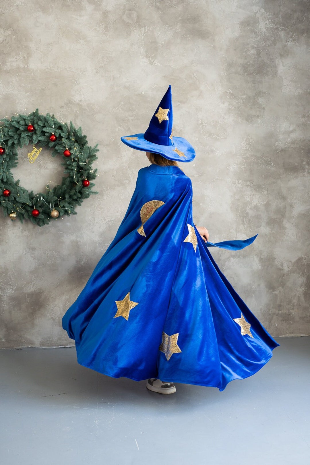 Enchanting Adult Blue Wizard Halloween Costume Set: Cape, Hat, and ...