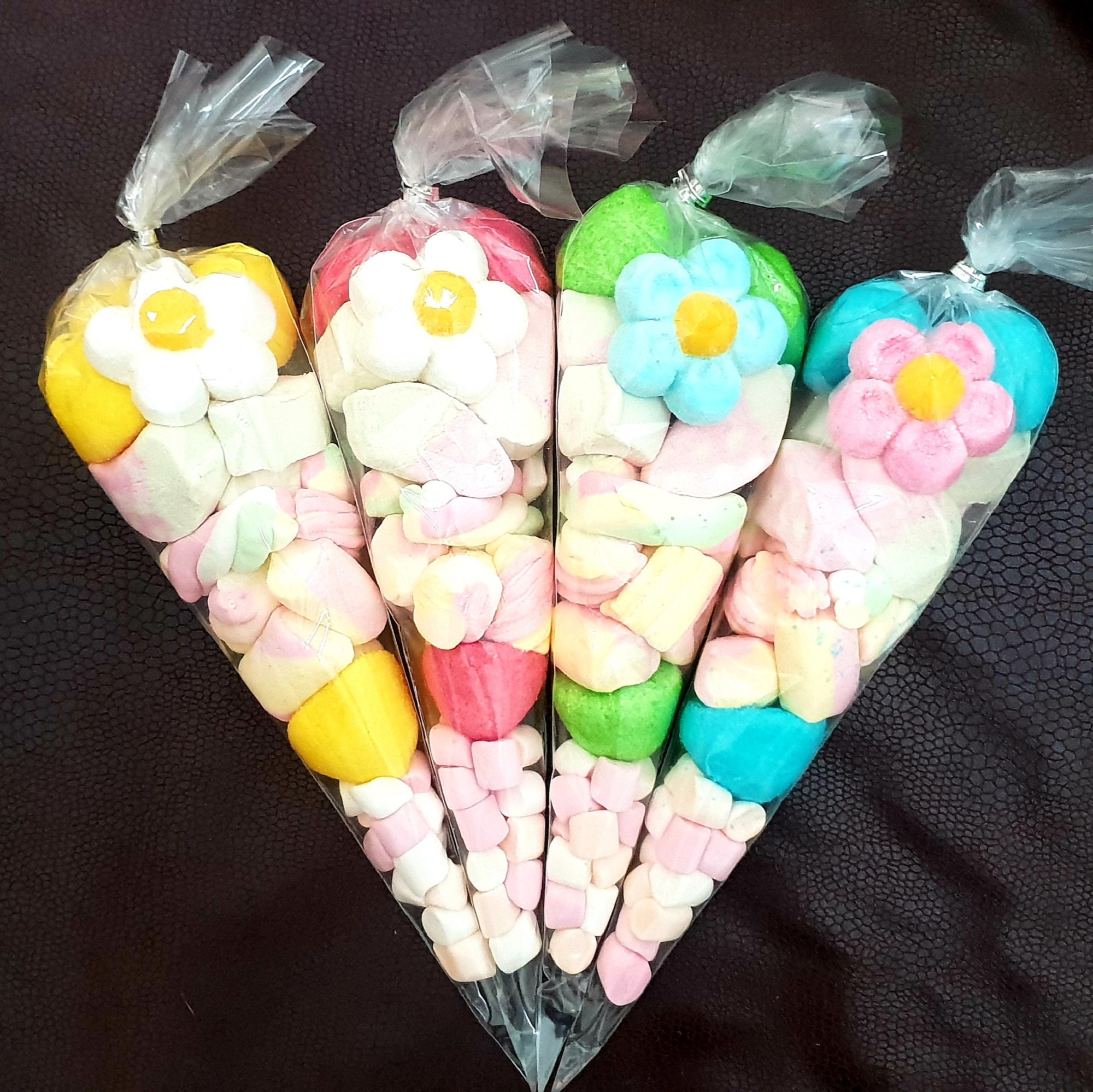 15 Marshmellow Pre Filled Sweet Cones Party Bags Kids Children | Etsy