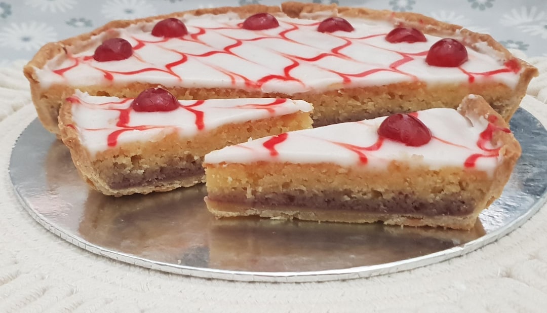 Homemade Bakewell Tart Family Size 9" Choice of Topping - Etsy UK