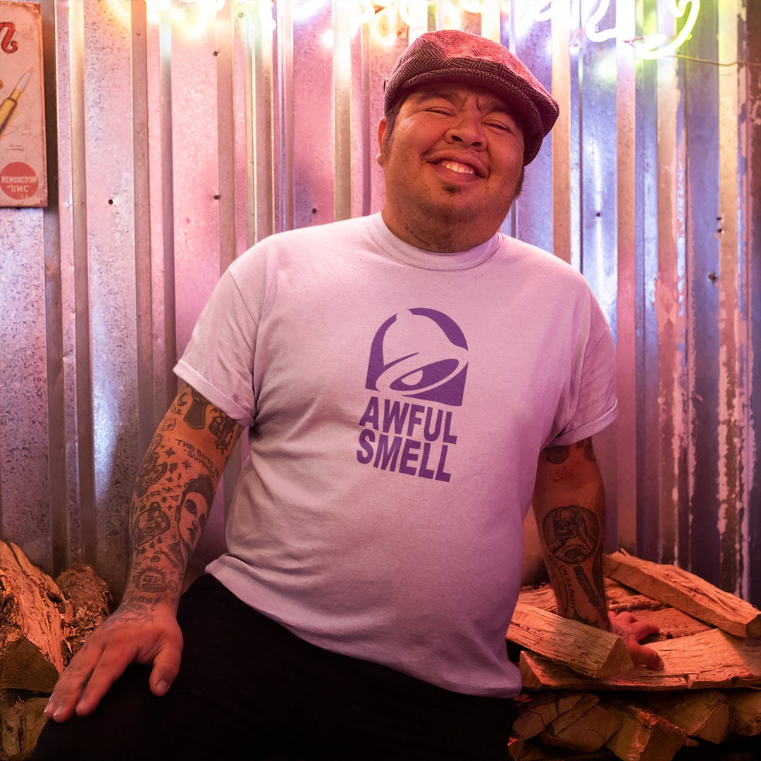 Awful Smell/Taco Bell Parodia Camiseta Gráfica - Etsy España