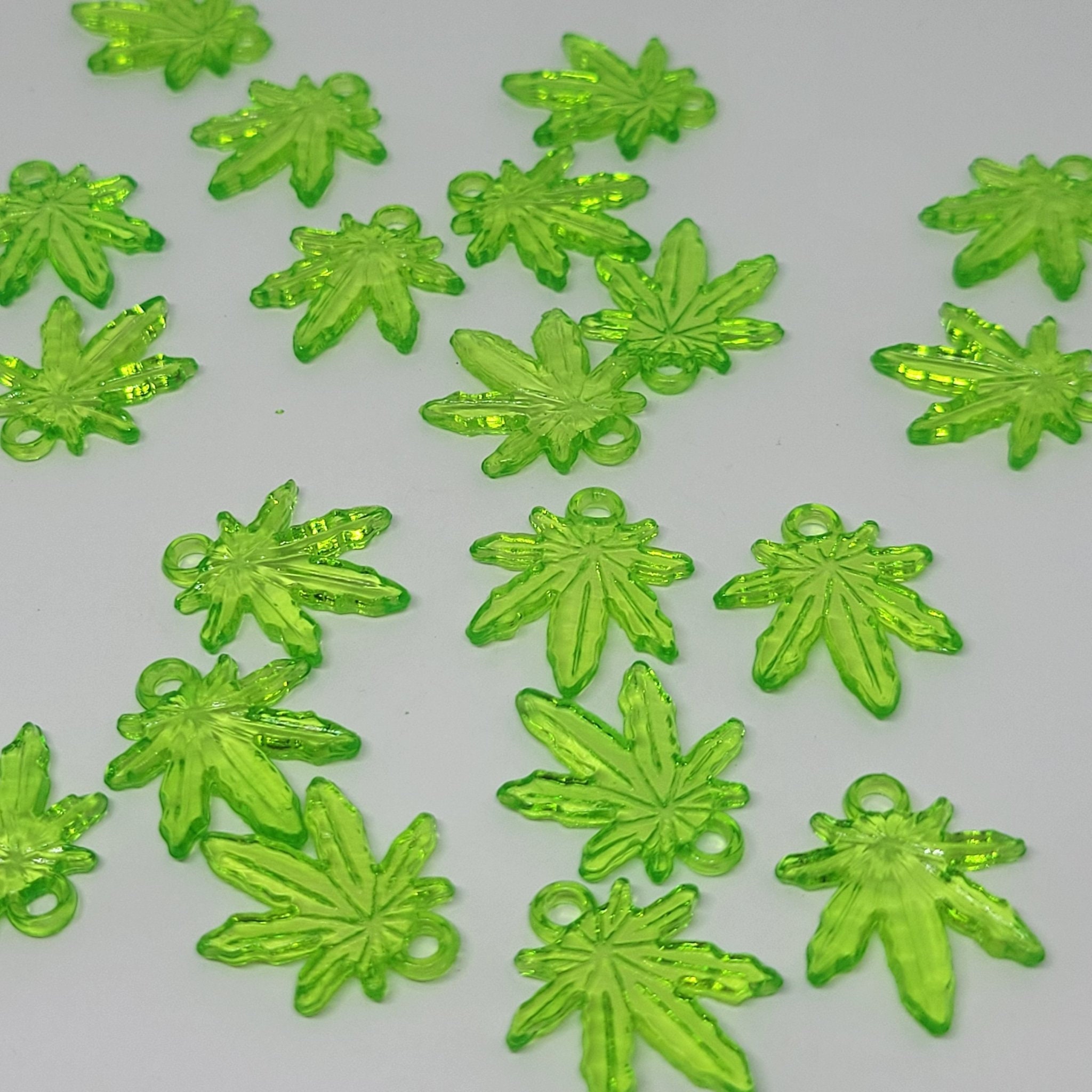 Weed Leaf 420 Basshead Kandi Beads Green / Multi Colored Kandi Trading ...