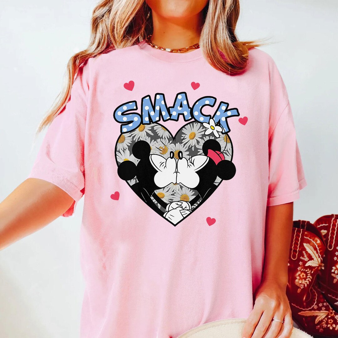 Disney Mickey and Minnie Valentine Smack Kiss T-shirt, Mickey and ...