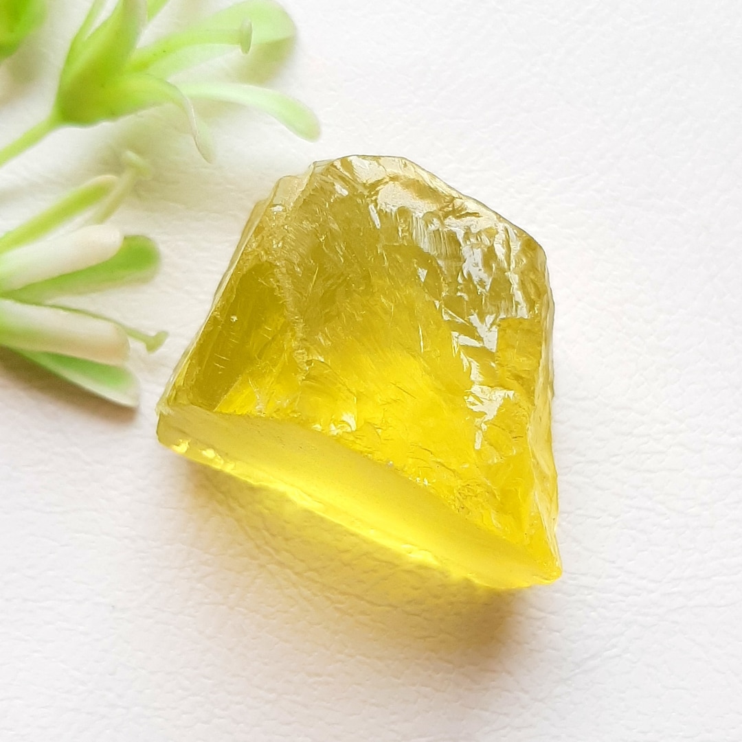 Natural Yellow Topaz Rough Loose Gemstone Size : 38X32X21 AAA Rare Raw ...