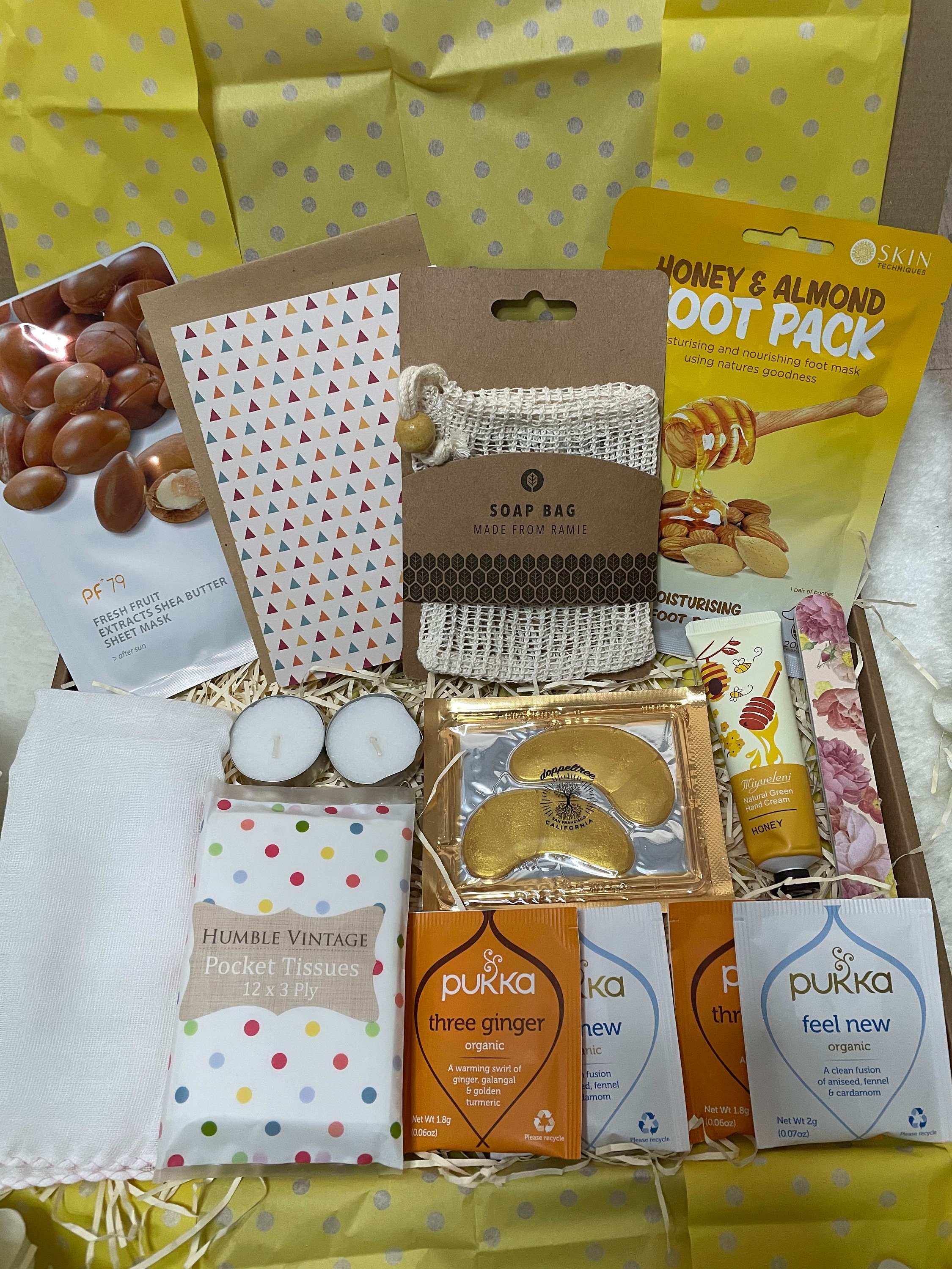 Easter Pamper Box, Spa Letterbox Gifts for Her - Etsy Italia