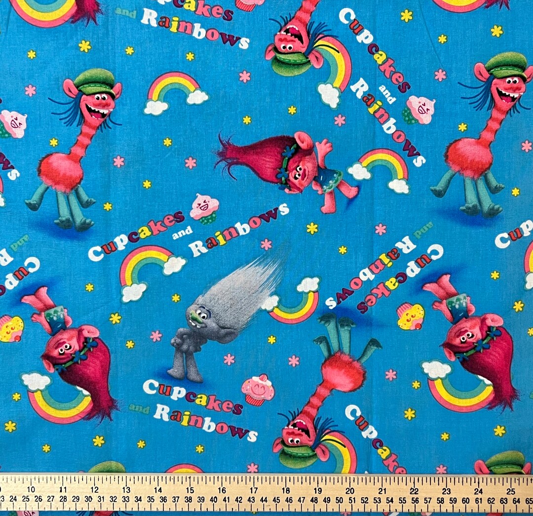 Trolls Princess Poppy Cupcakes and Rainbows Dreamworks 100% Woven ...