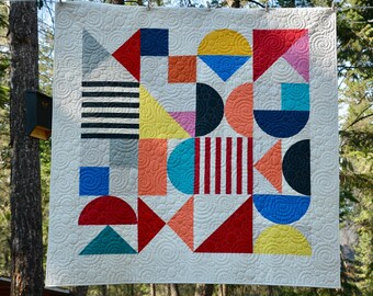 Modern Geometric Quilt, Color Block Quilt, Bright Lap Quilt, Circle ...