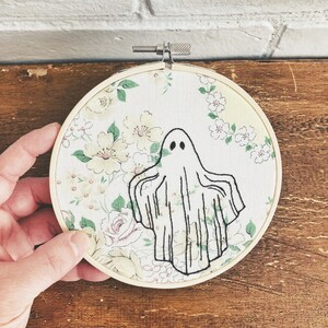 Cute Ghost Embroidery Spooky Hand Embroidery Vintage - Etsy