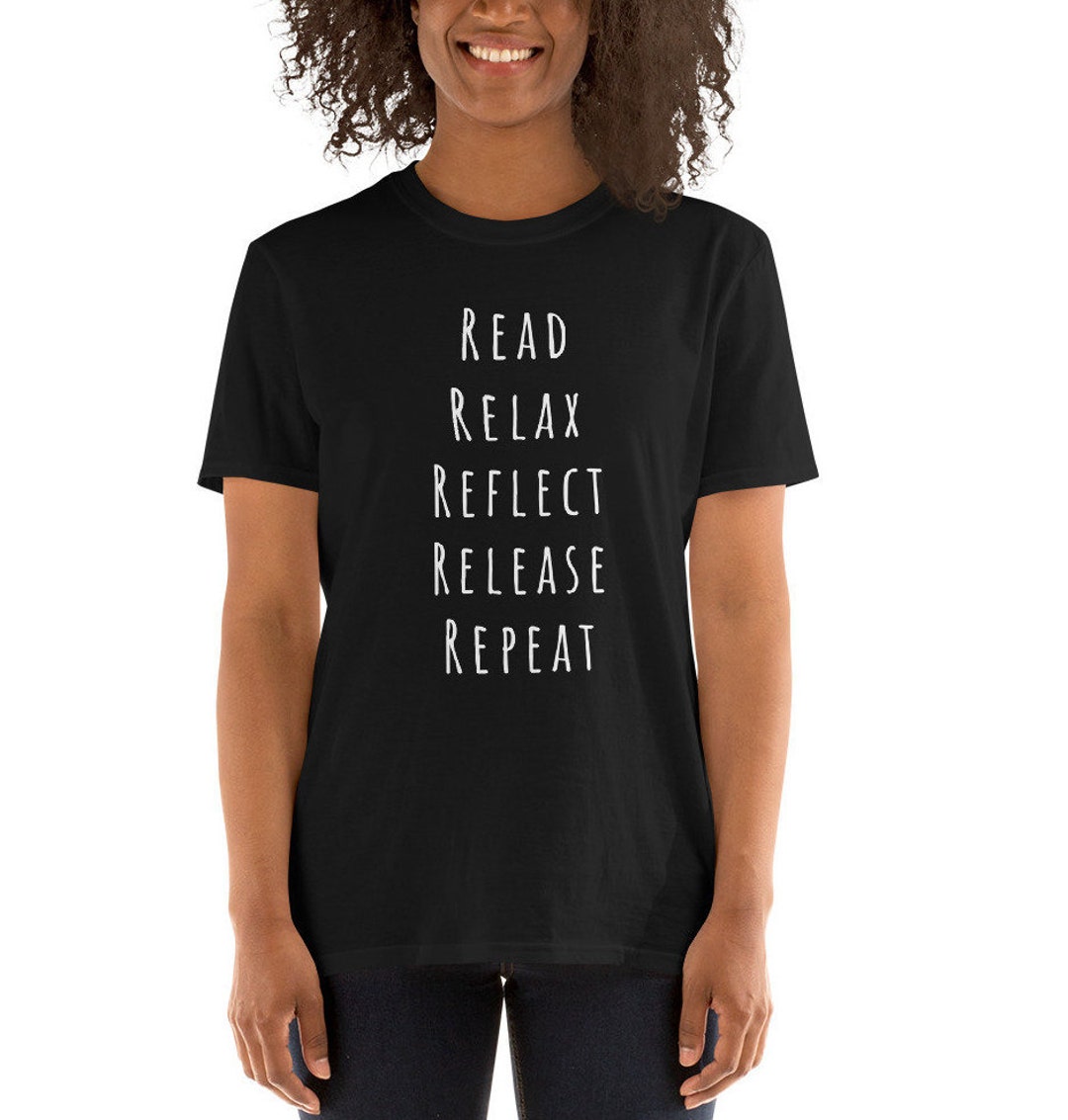 Read Tee - Read Relax Repeat Comfy Tee - Etsy.de