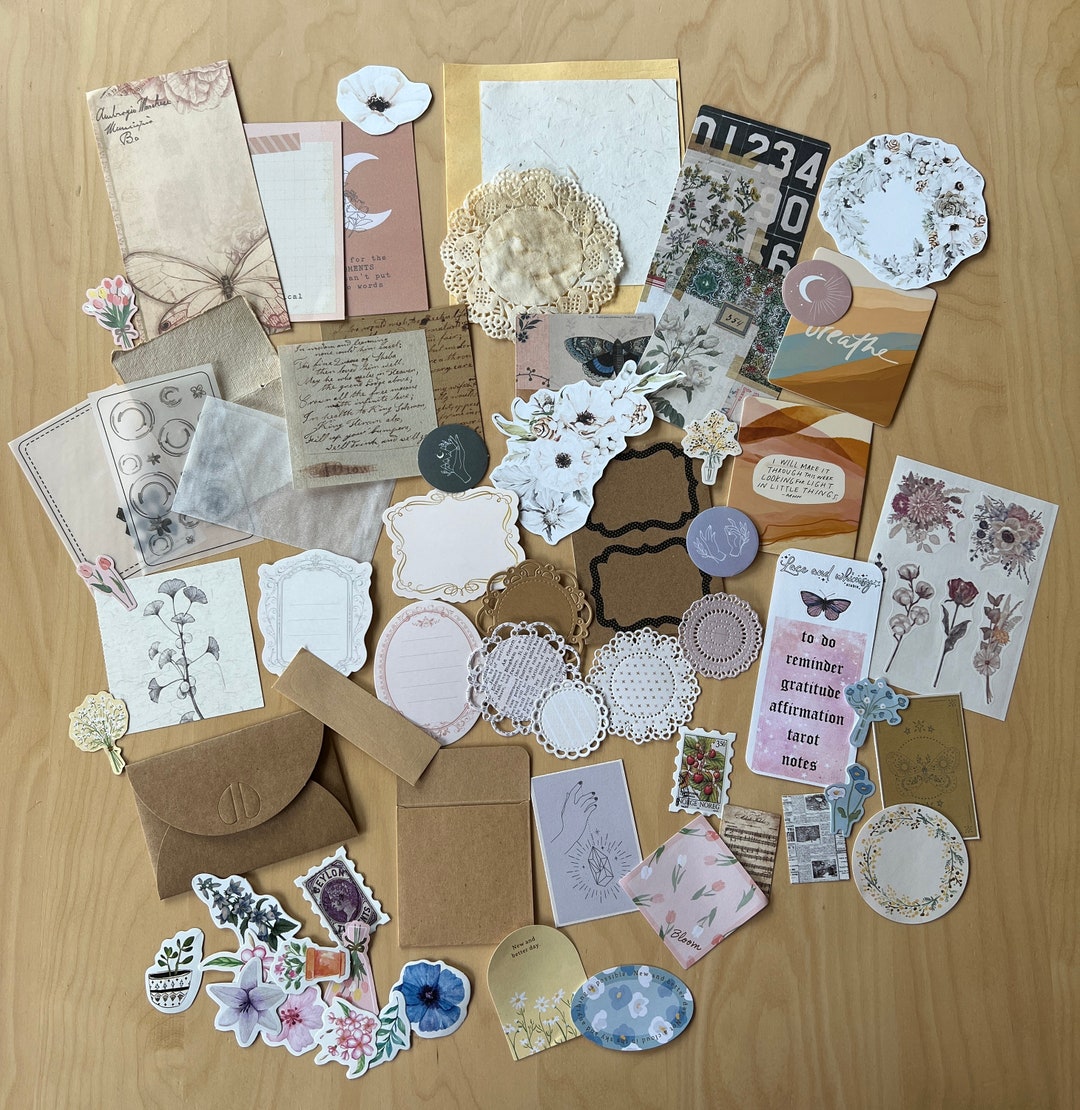 60 Cozy Pink Cottage Core, Pastel, Vintage Theme Junk Journal Pack With ...