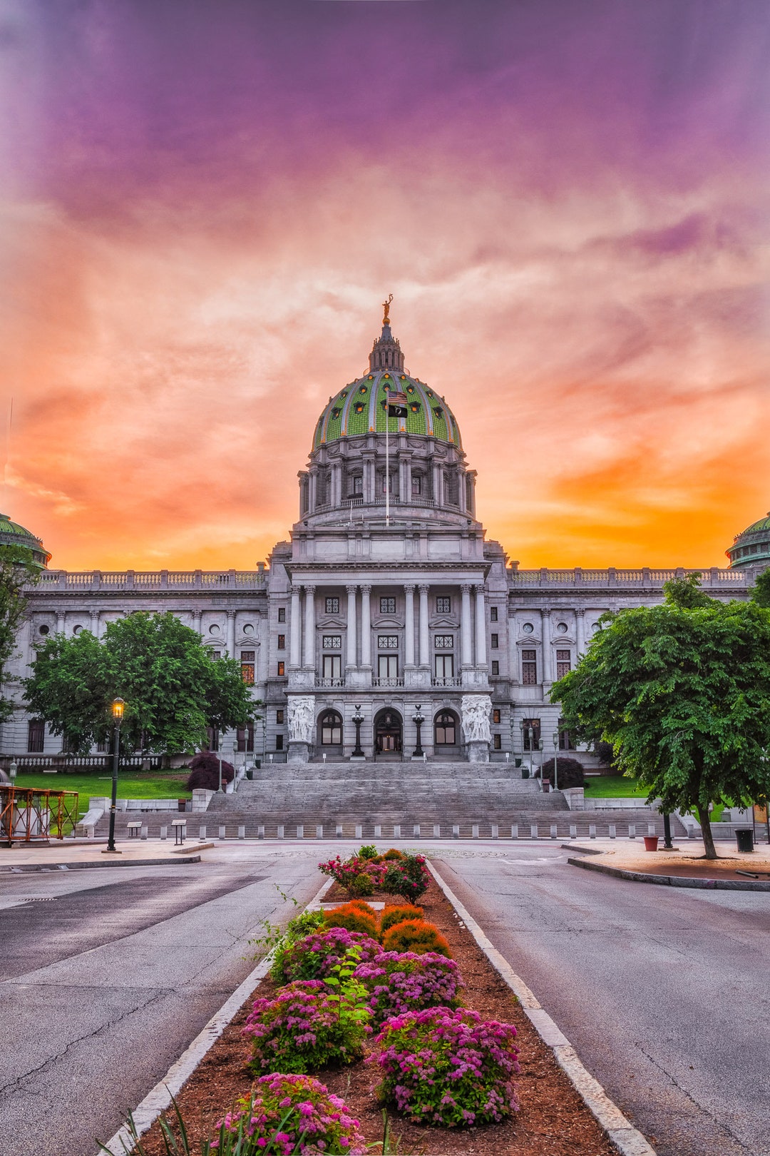 Sunset at the PA State Capitol, Harrisburg, Pennsylvania Landscape ...