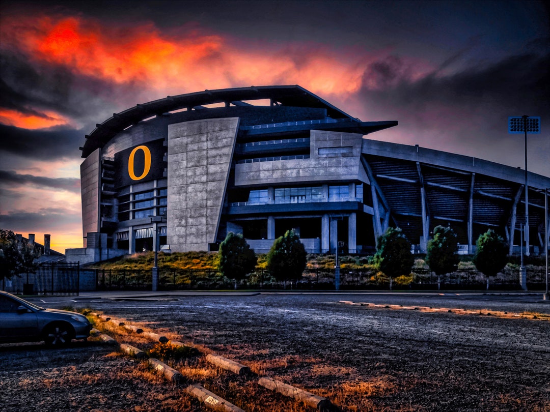 Sunset at Autzen Stadium, Oregon Ducks, Eugene Landscape Photo, College ...