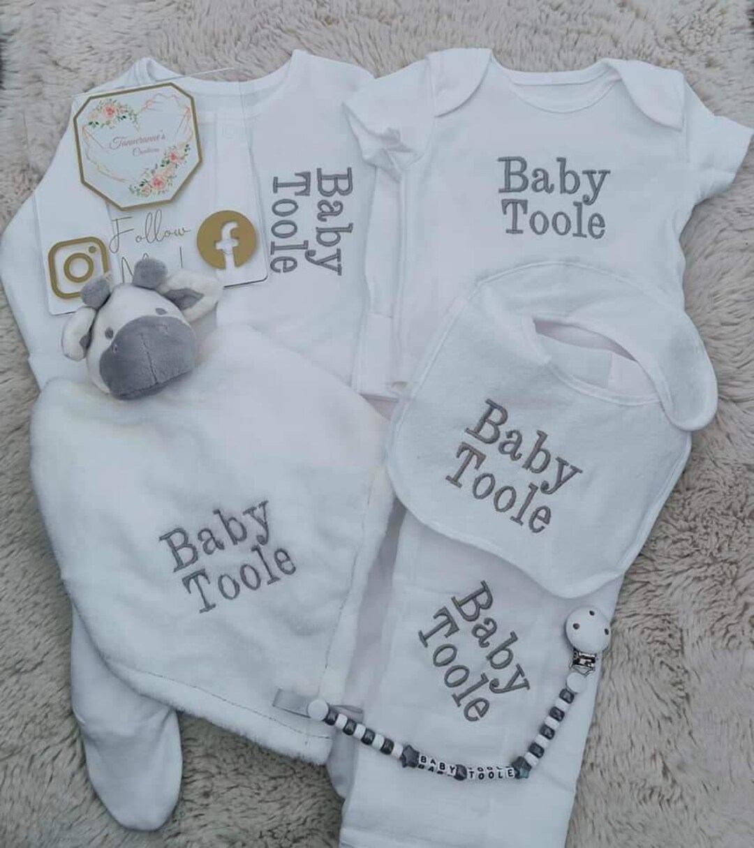 Personalized Newborn Baby Hospital Outfit Set: Embroidered Sleepsuit ...