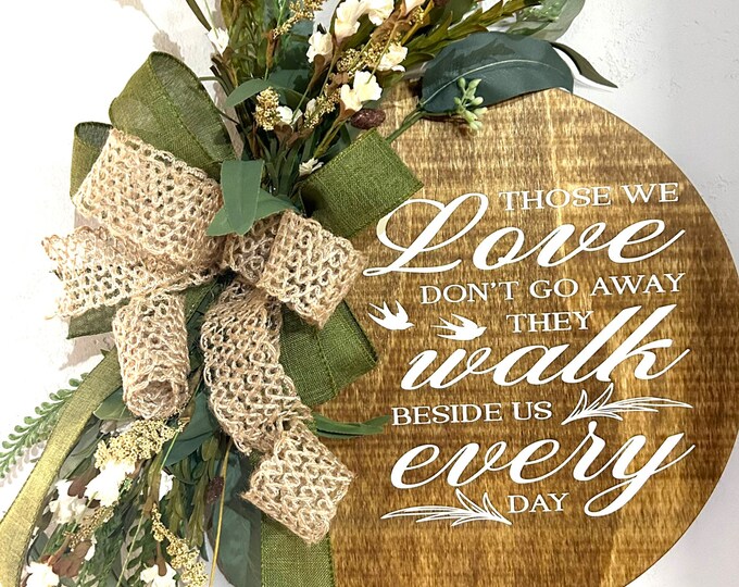 In Memory of a Life so Beautifully Lived Sympathy Wreath, Funeral Gift ...