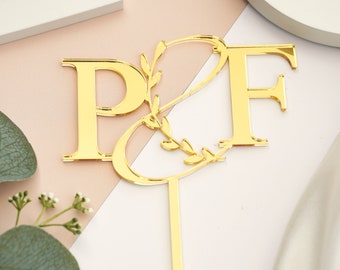 Initial cake topper - Etsy España