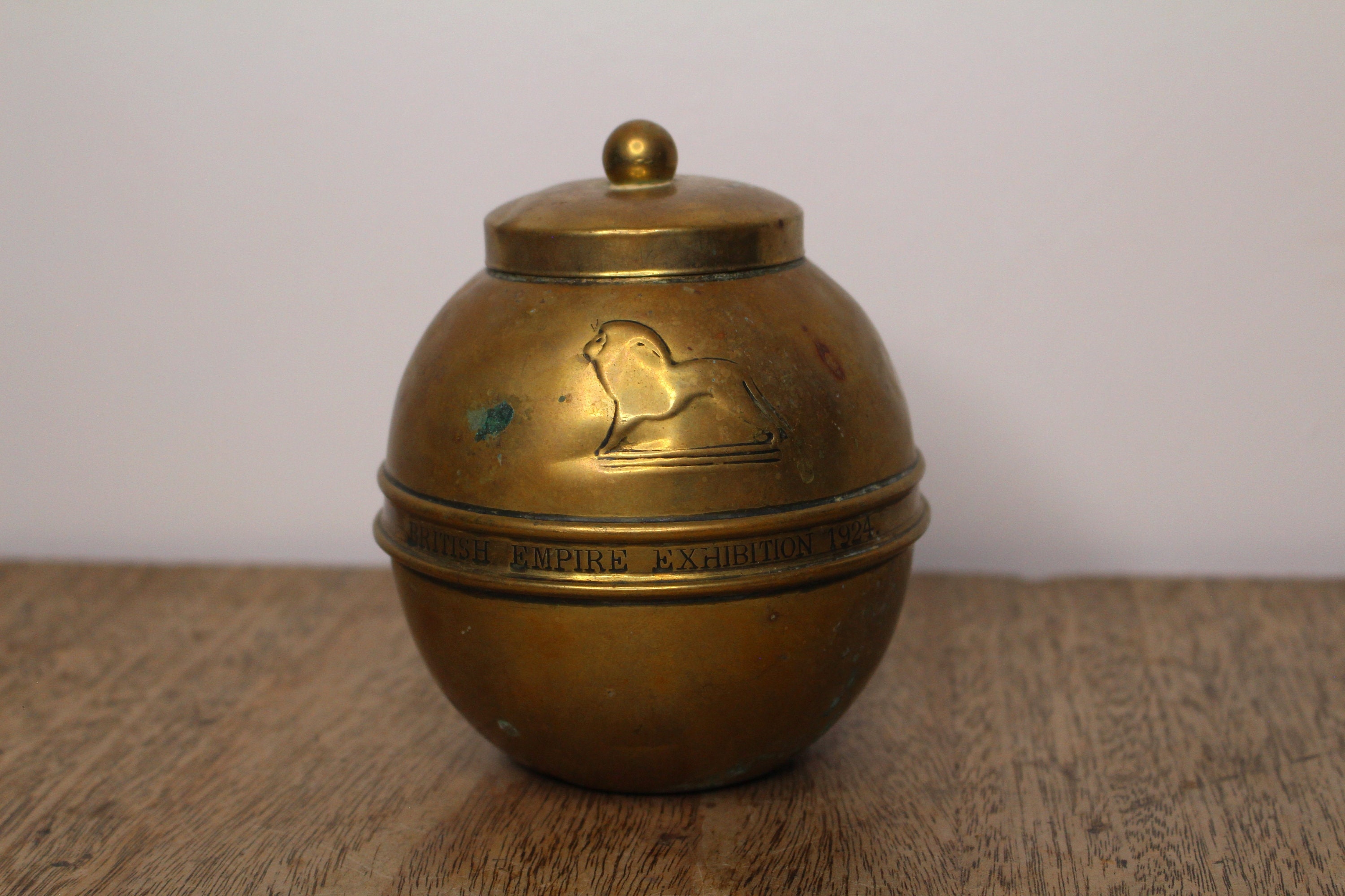 Lipton's Souvenir Tea Caddy British Empire Exhibition, 1924 Antique ...