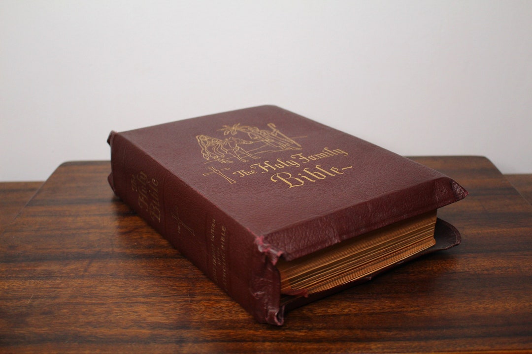 Vintage Holy Family Edition of the Catholic Bible - Old & New ...